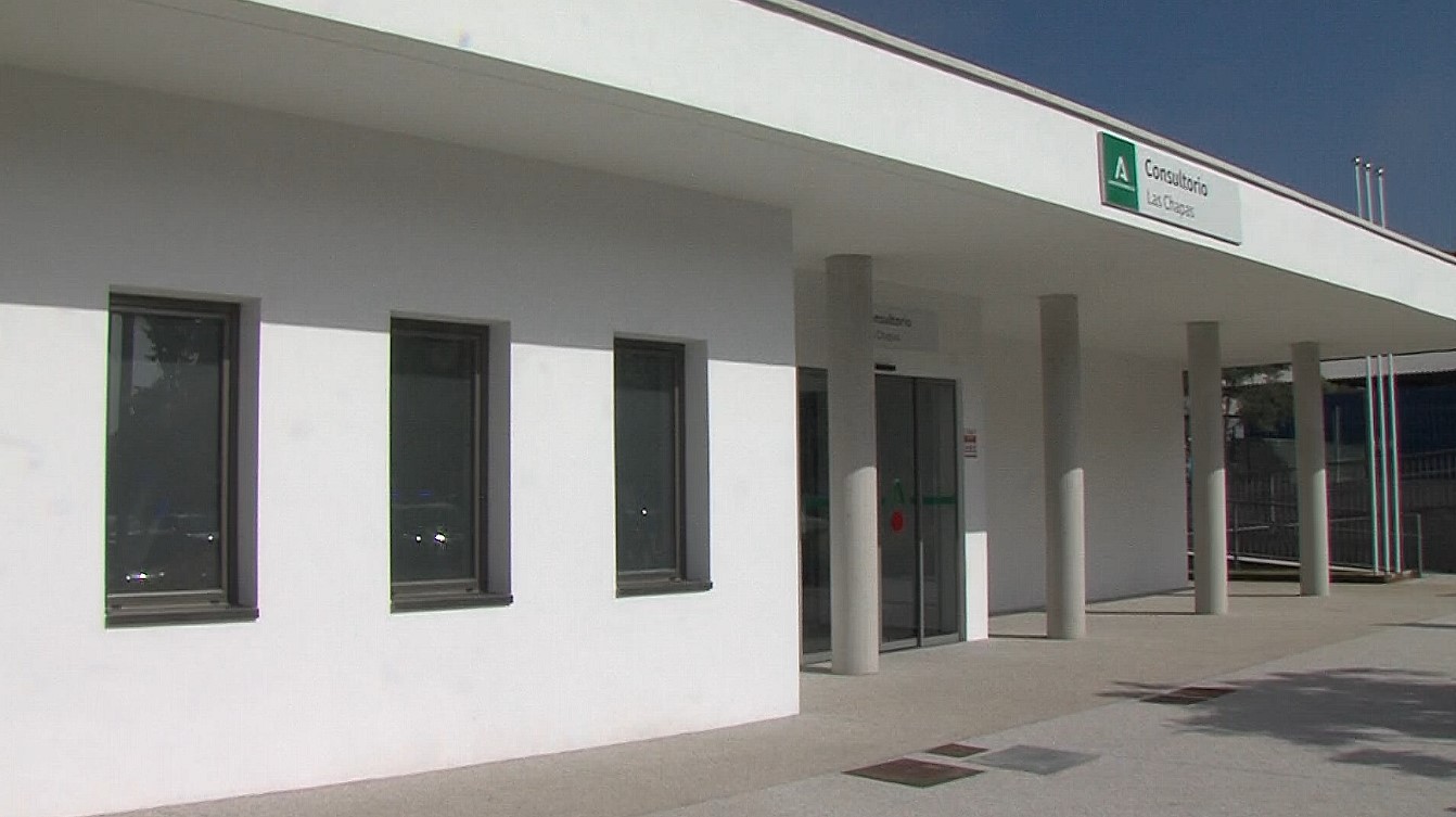 Las Chapas estrena nuevo consultorio de salud - RTV Marbella